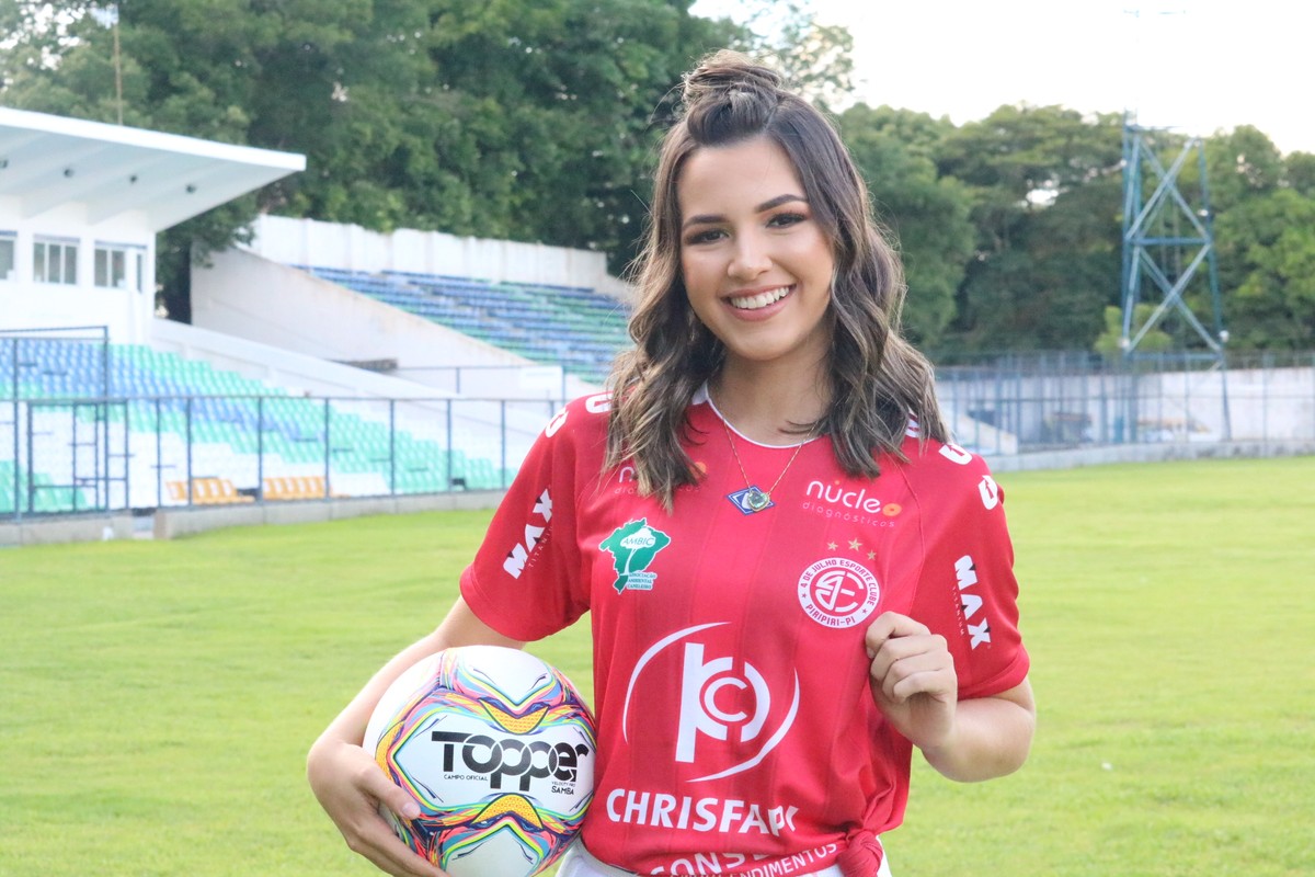 Com 43% dos votos, Lorena Vitório, do 4 de Julho, é eleita Musa do ...