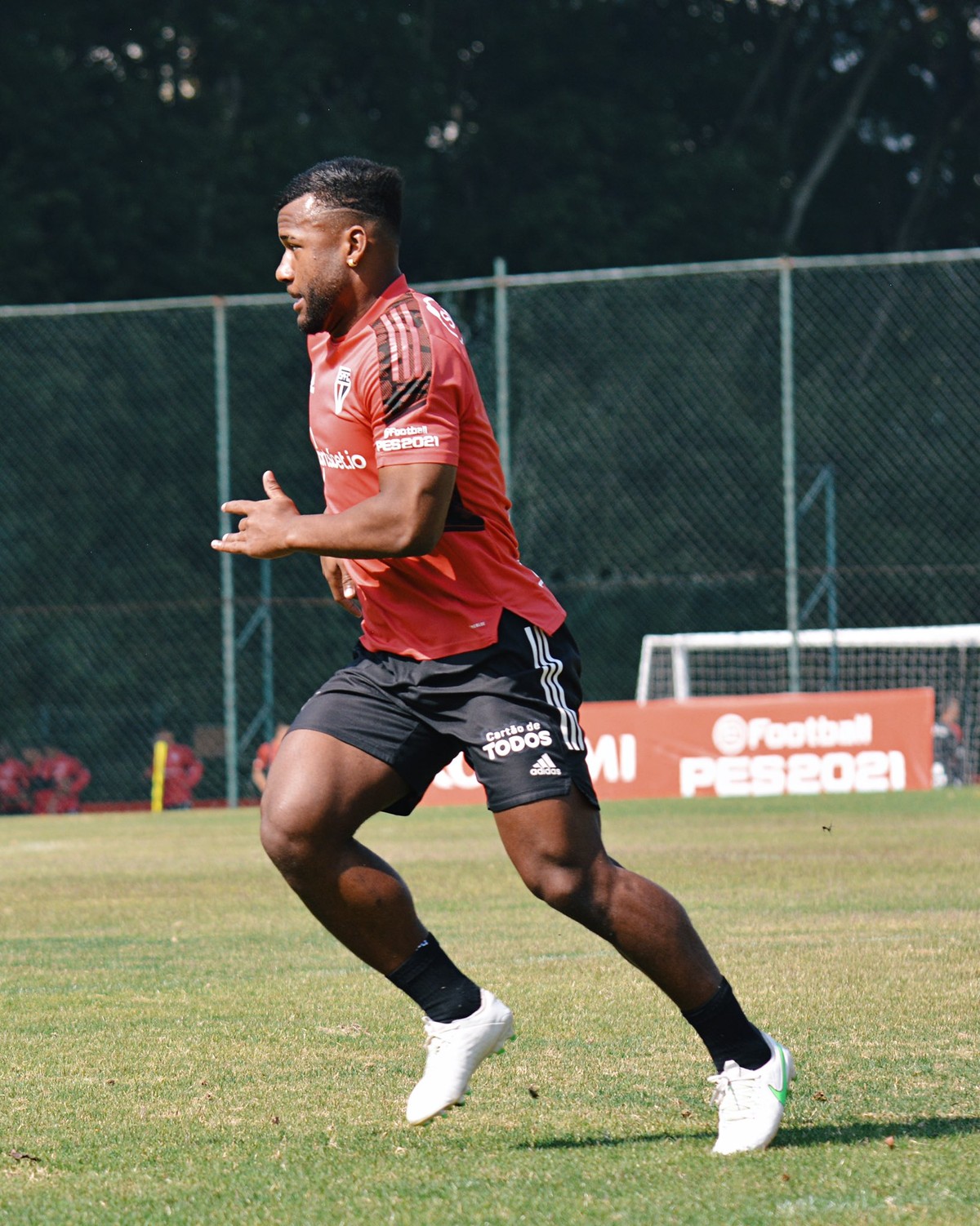 São Paulo pode ter Luan de volta contra o Vasco, mas Luciano deve ...