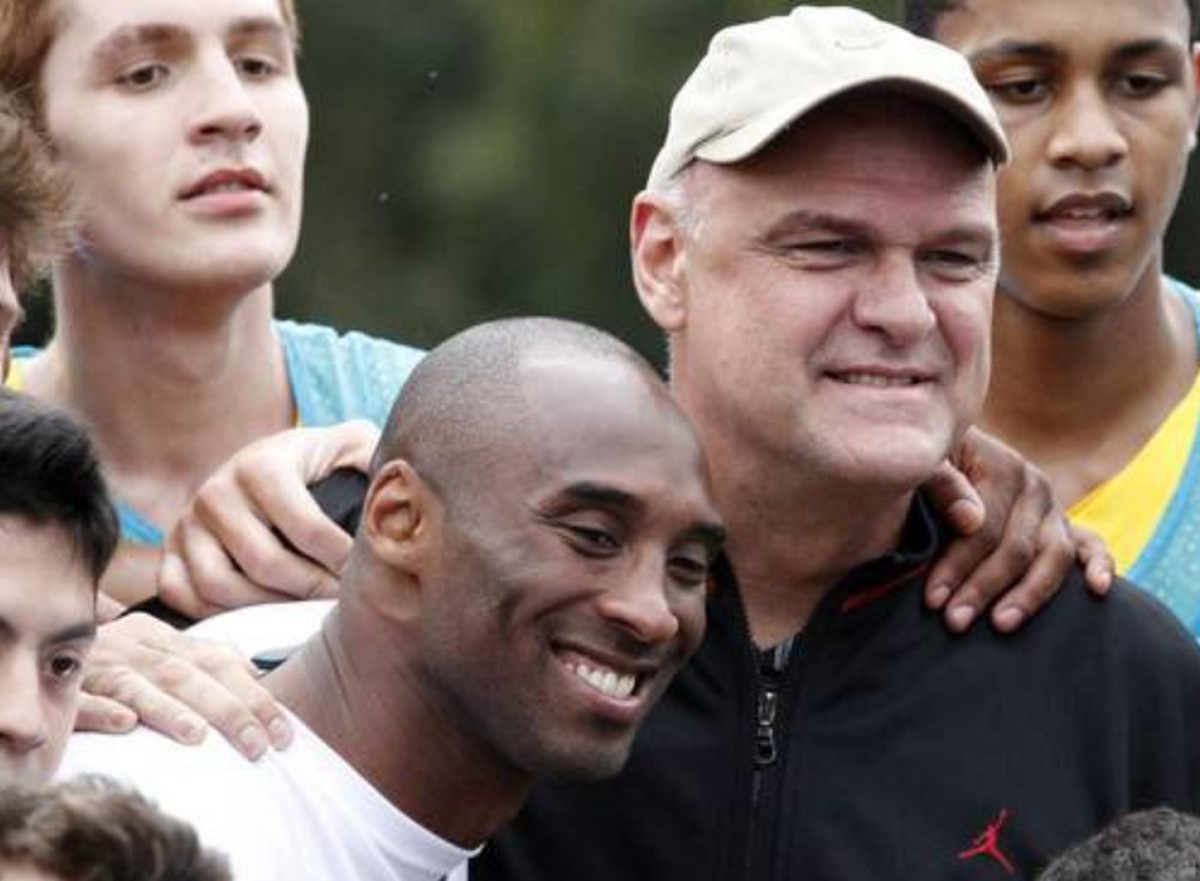 Emocionado, Oscar Schmidt lamenta morte de Kobe Bryant: "Uma tristeza ...