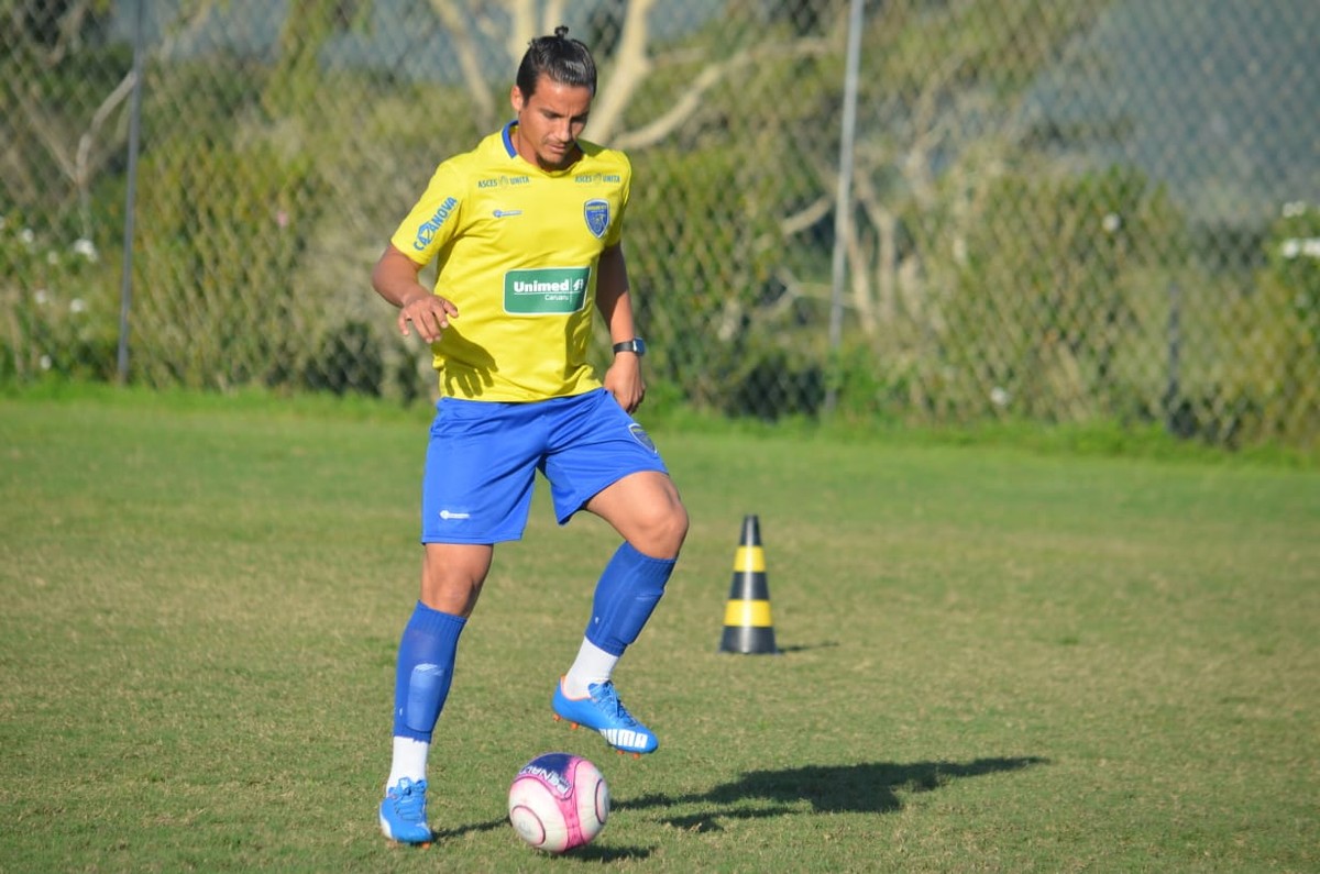 Heverton comenta passagem pelo Afogados e promete raça no Caruaru City ...