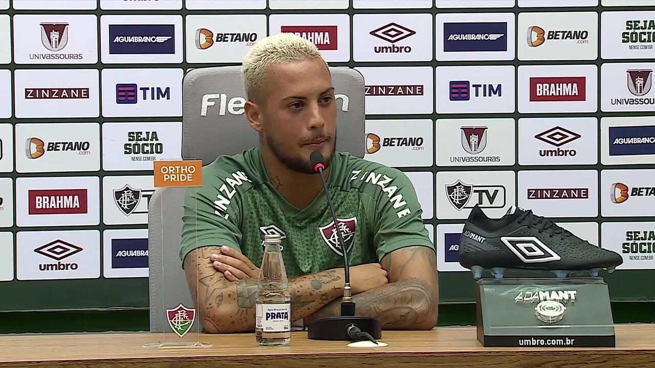 Guga e Giovanni Manson são regularizados e podem estrear pelo Fluminense