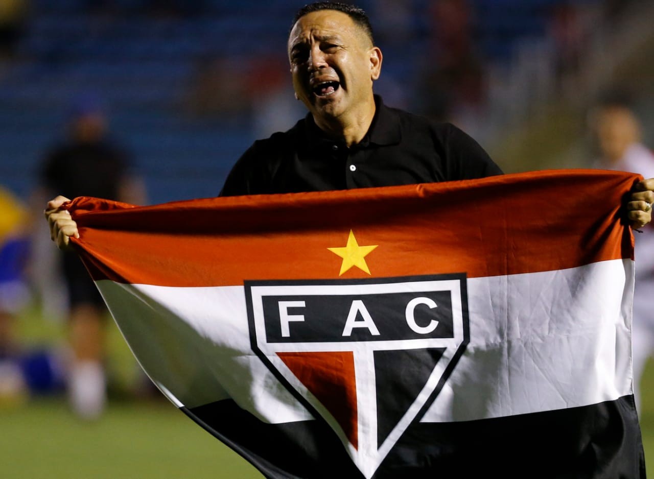 Paulinho Kobayashi celebra acesso com Ferroviário e reforça: "Vamos ...