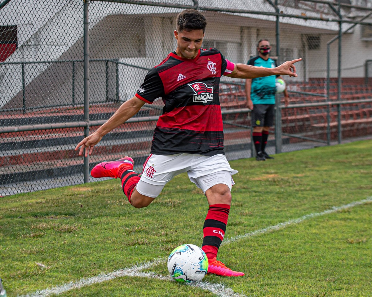 Seca só no profissional: artilheiro do sub-20, Yuri de Oliveira vira ...