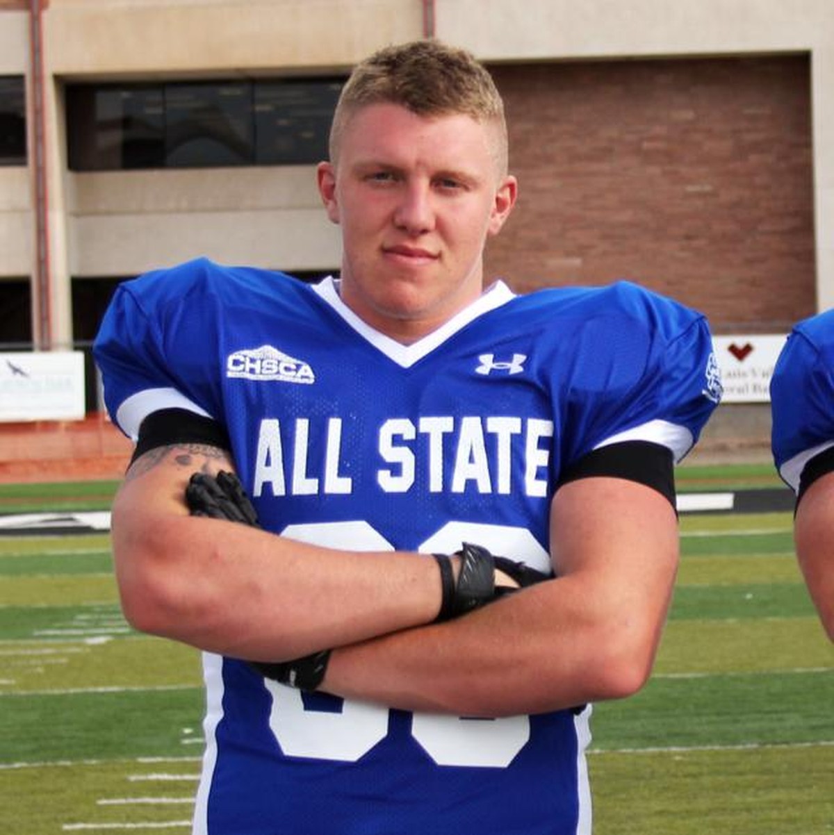 Seis anos depois, sobrevivente de tiroteio nos EUA vai jogar a NFL