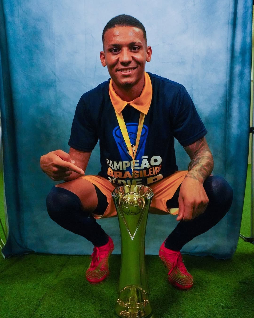 Treze acerta com Renilson, 3º lateral-esquerdo para 2026 | Ge