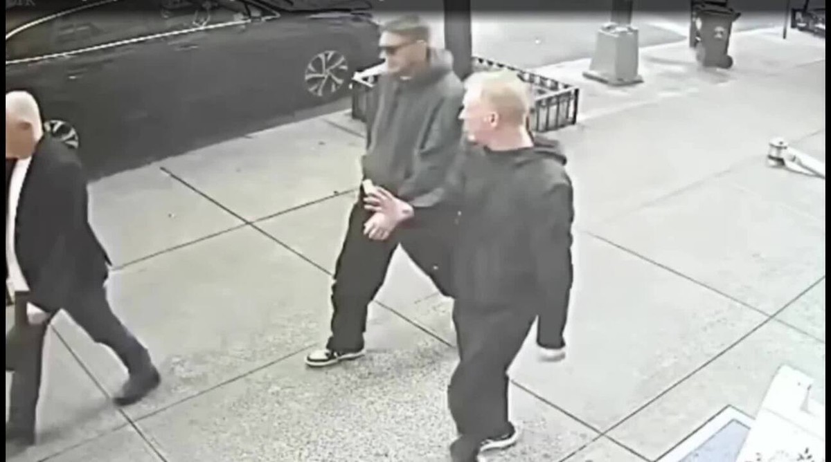 Ex-Arsenal sofre tentativa de assassinato em Nova York; vídeo | futebol ...