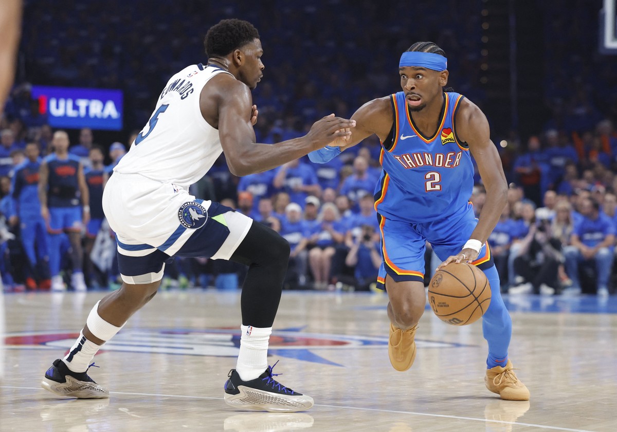Wolves atropelam Oklahoma e garantem primeira vitória na final da ...