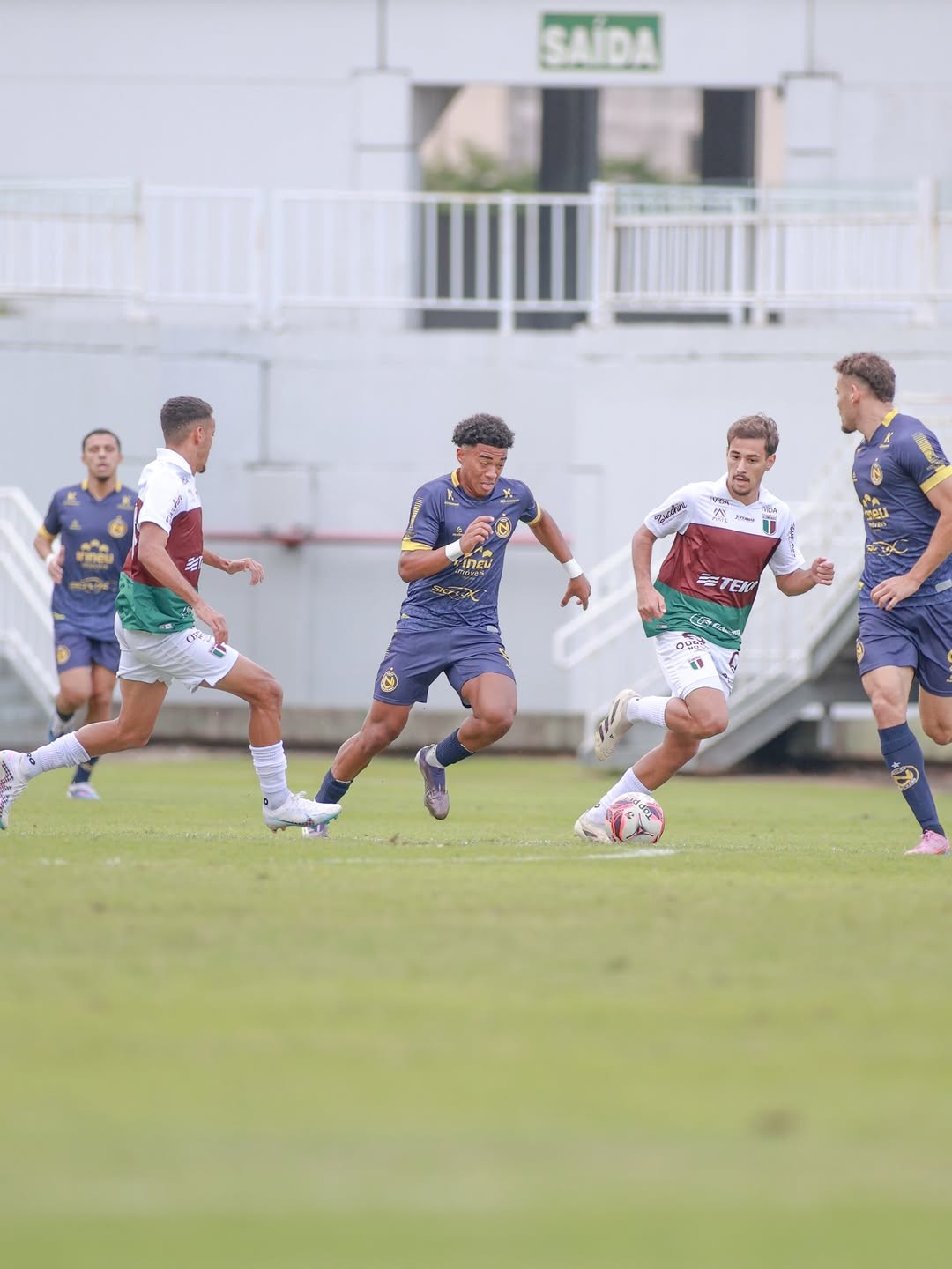 Blumenau goleia o Nação e assume liderança do Catarinense Série B | Ge