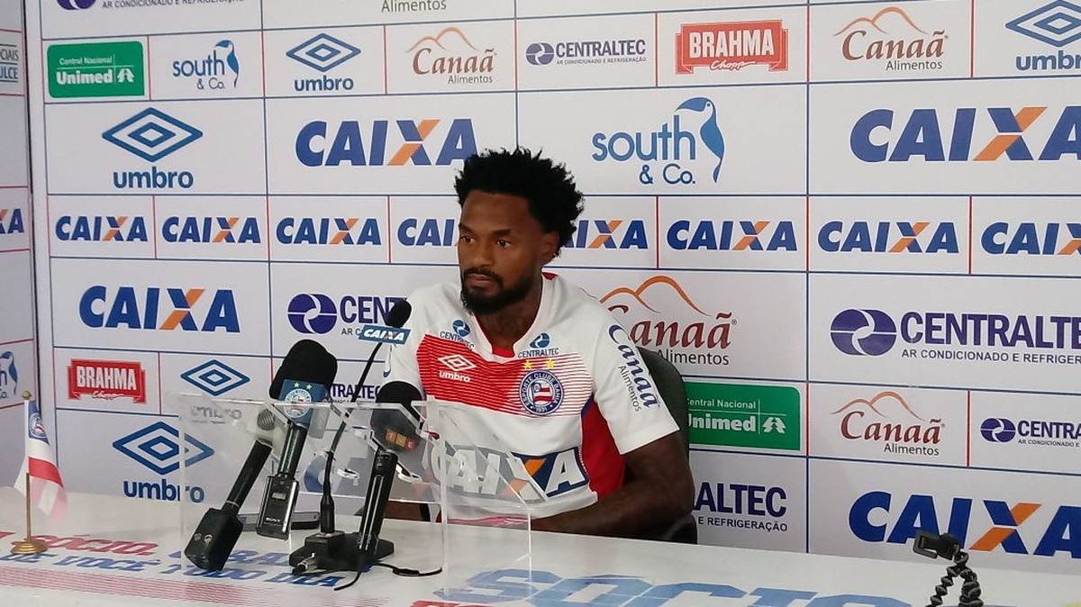 Renê evita falar sobre renovação, mas diz: "A gente tem vontade de ...