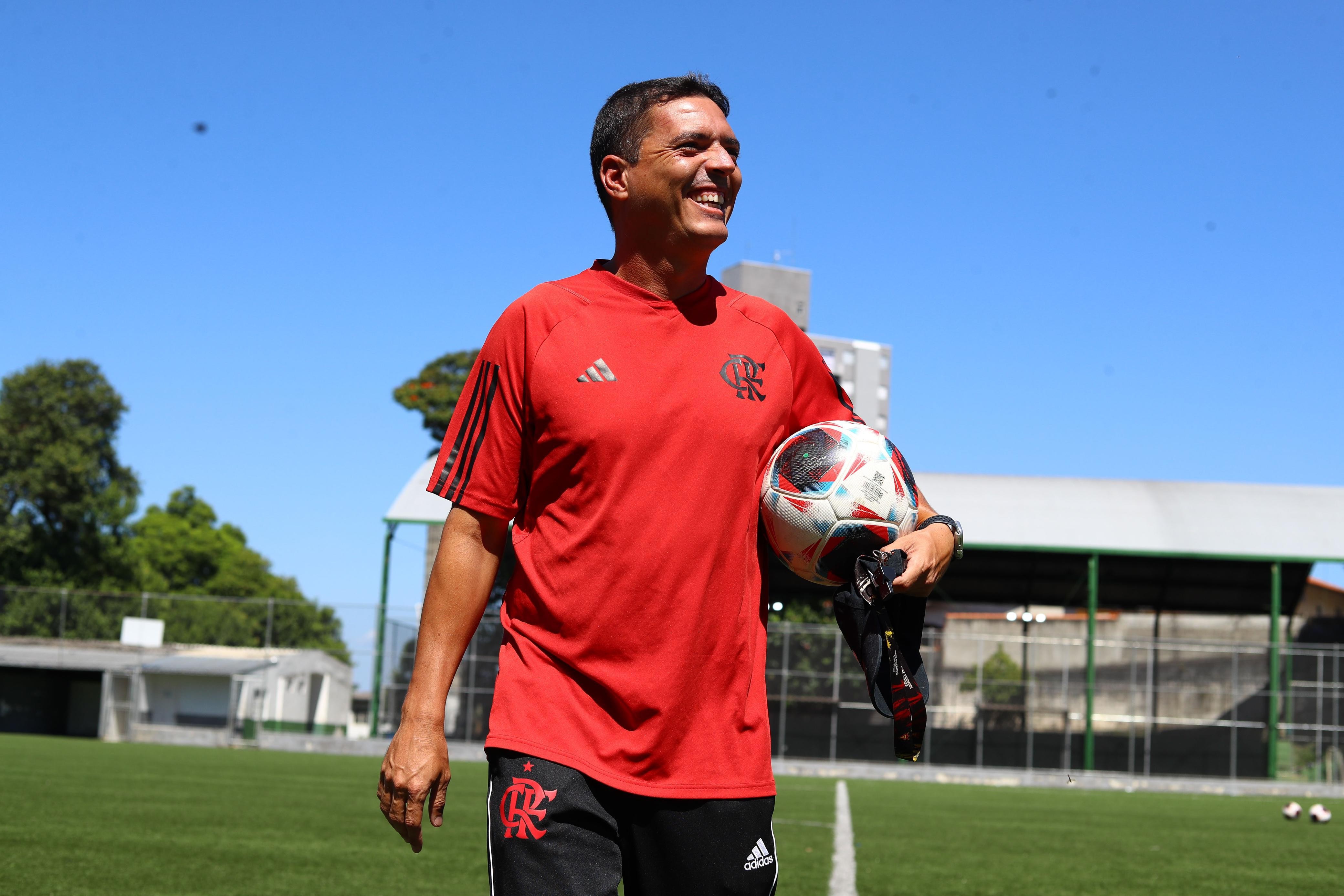 Sport acerta a contratação de ex-técnico do Flamengo para comandar a ...