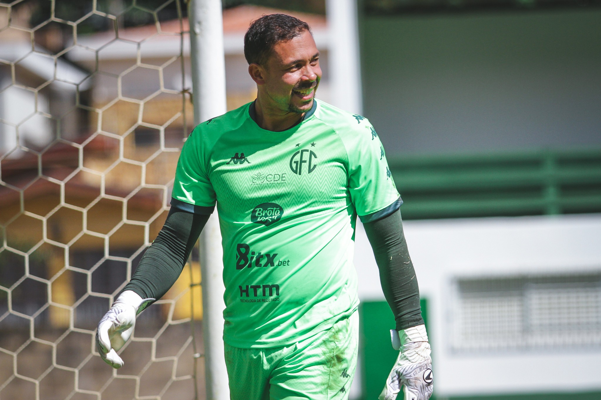 Atlético-GO acerta com goleiro Vladimir, ex-Santos e Guarani | Ge