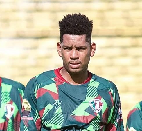 Maranhão anuncia Lucas Santos como opção para a lateral esquerda | Ge