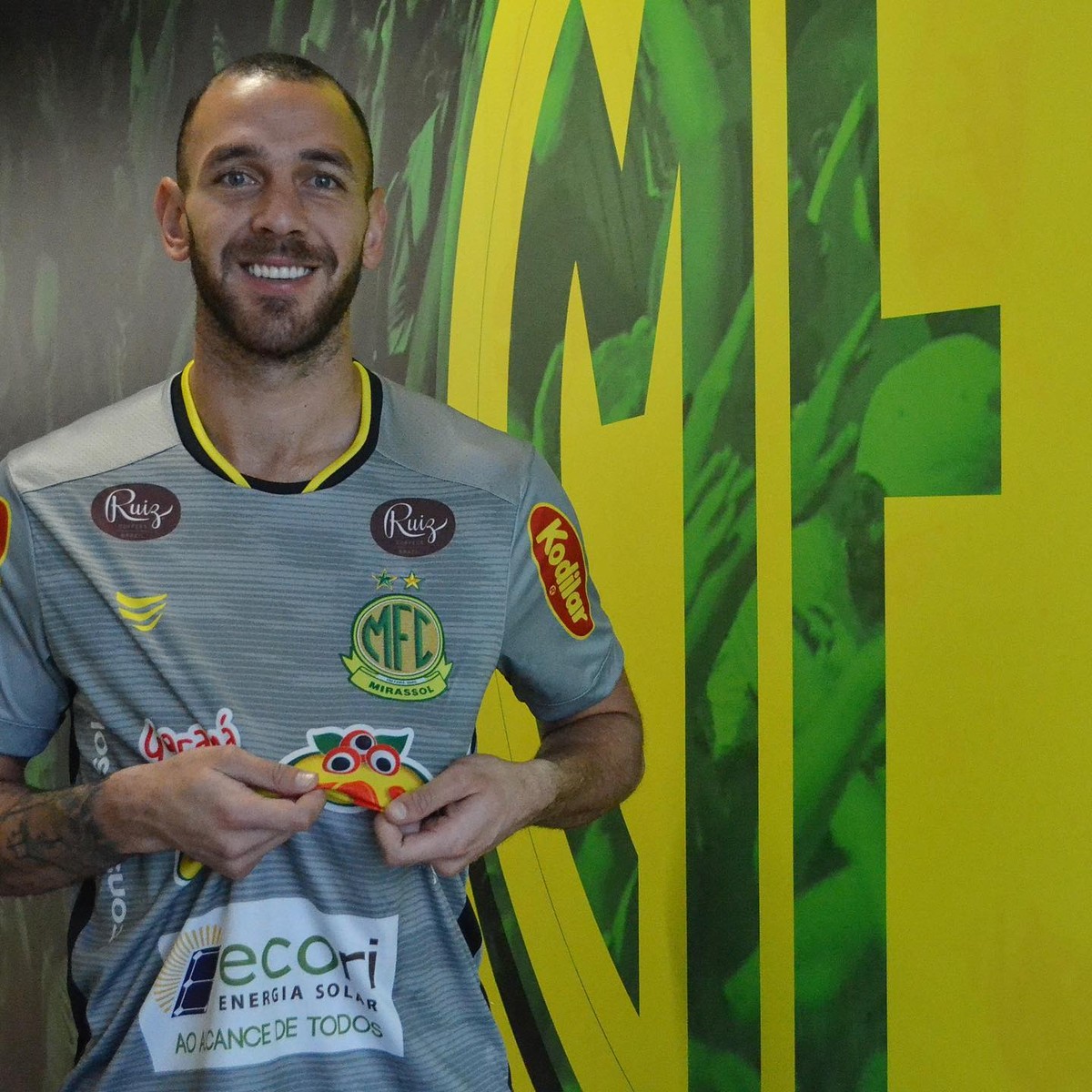 Mirassol anuncia a contratação do goleiro Caio para sequência da Série ...