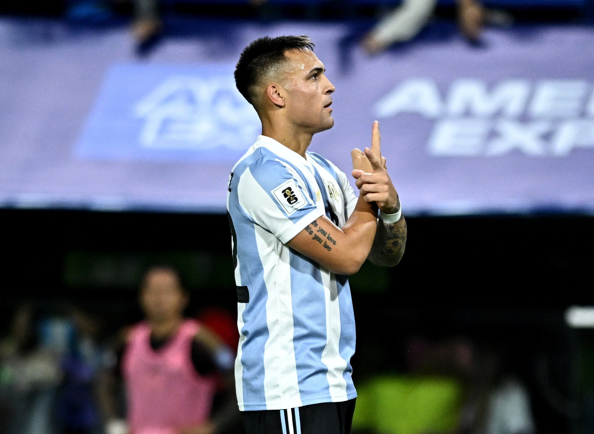 Lautaro Martínez é cortado na Argentina e está fora dos jogos contra ...