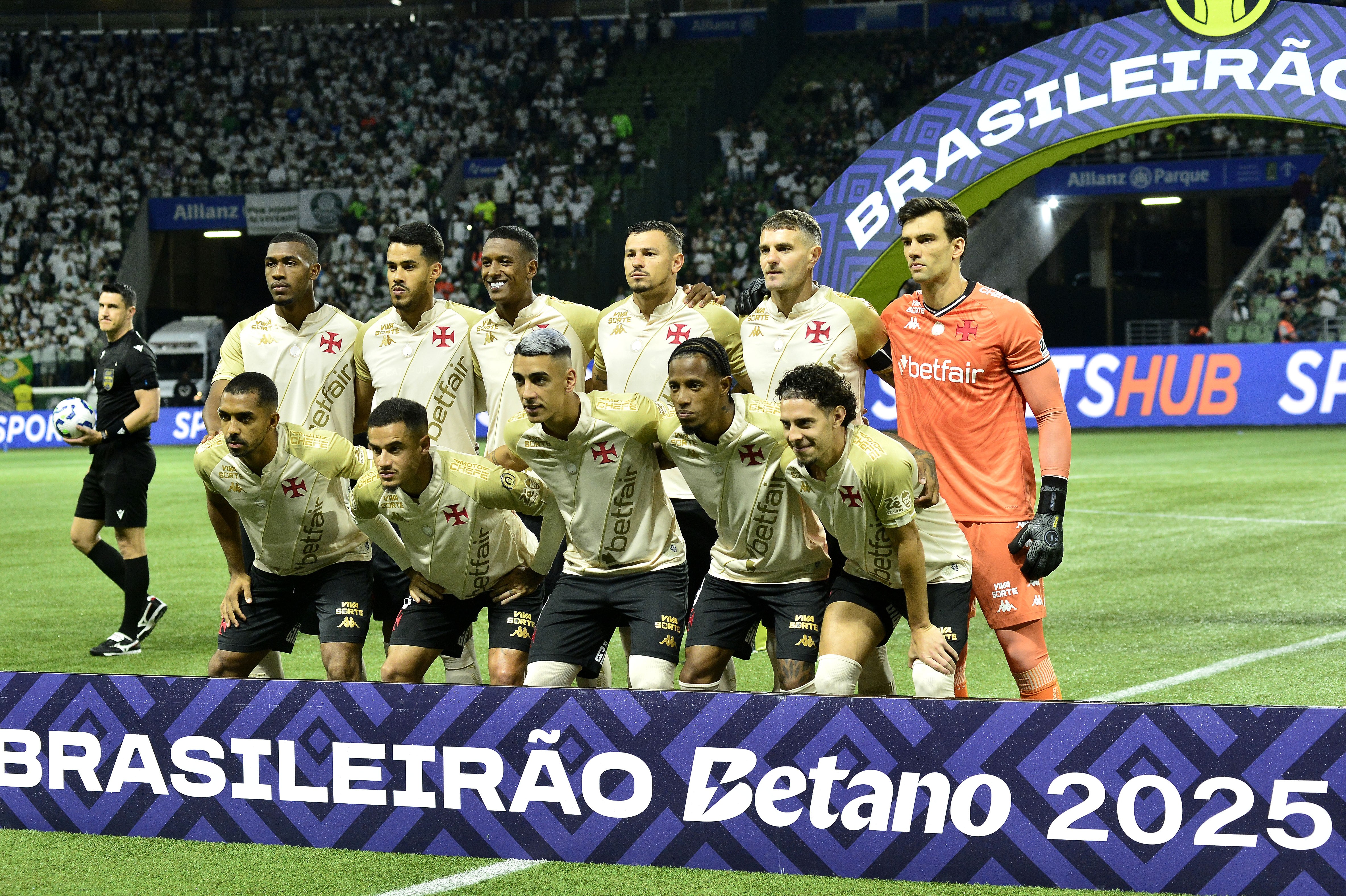 Vasco encara sequência de jogos decisivos em outubro para definir ...