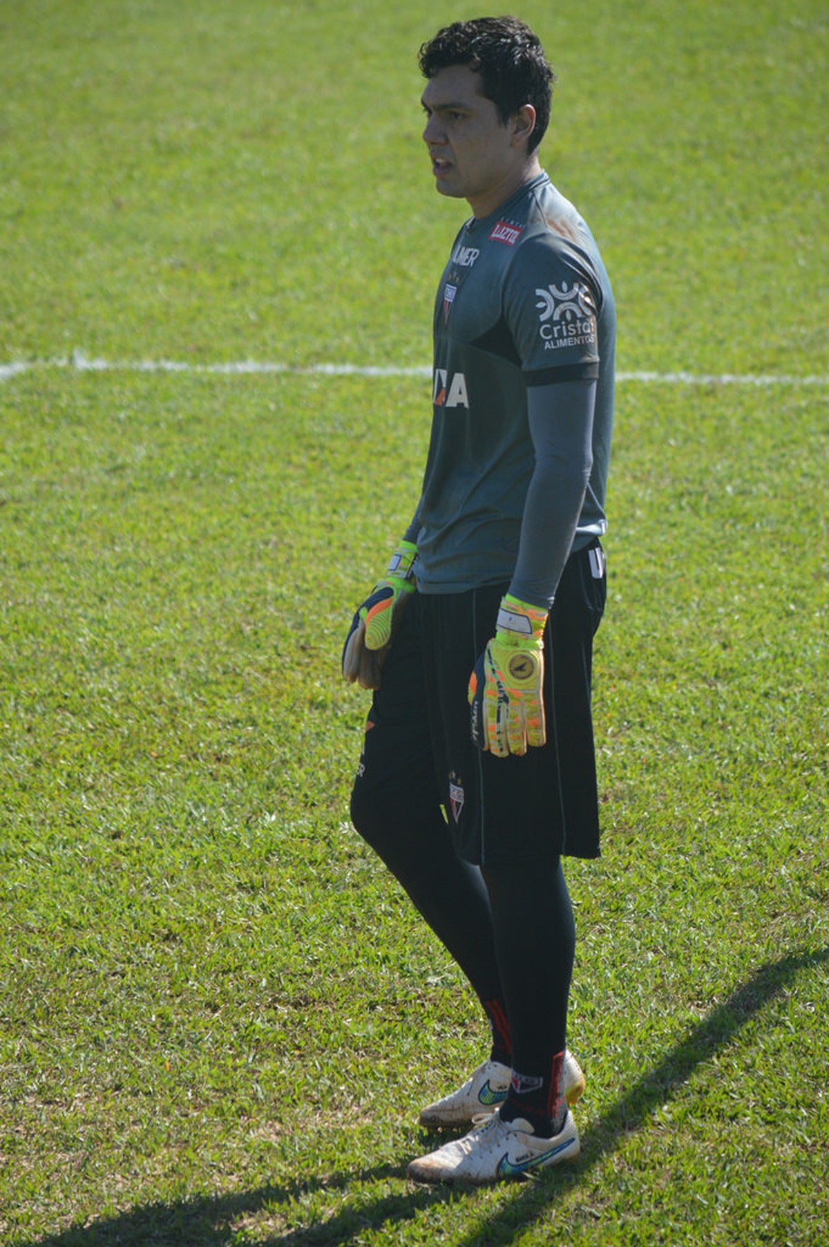 Goleiro Felipe rescinde contrato com o Atlético-GO e não joga mais pelo ...