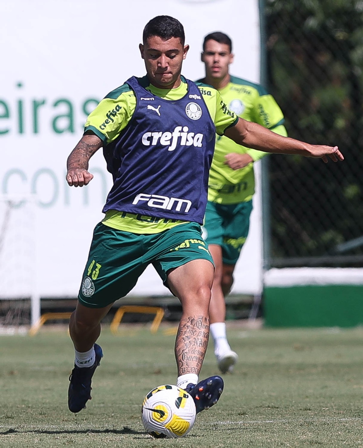 Vitória confirma chegadas de Pedro Bicalho e Thiago Lopes, que já podem ...
