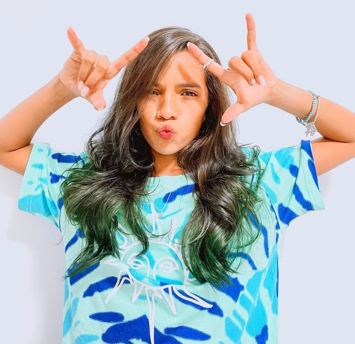 Rayssa Leal muda o cabelo e mostra visual novo nas redes sociais ...