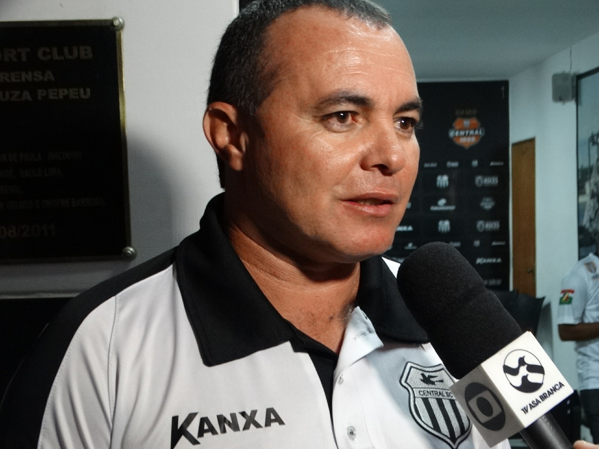 Ex-Central e Porto, Laelson Lima será o treinador do Pesqueira na Série ...