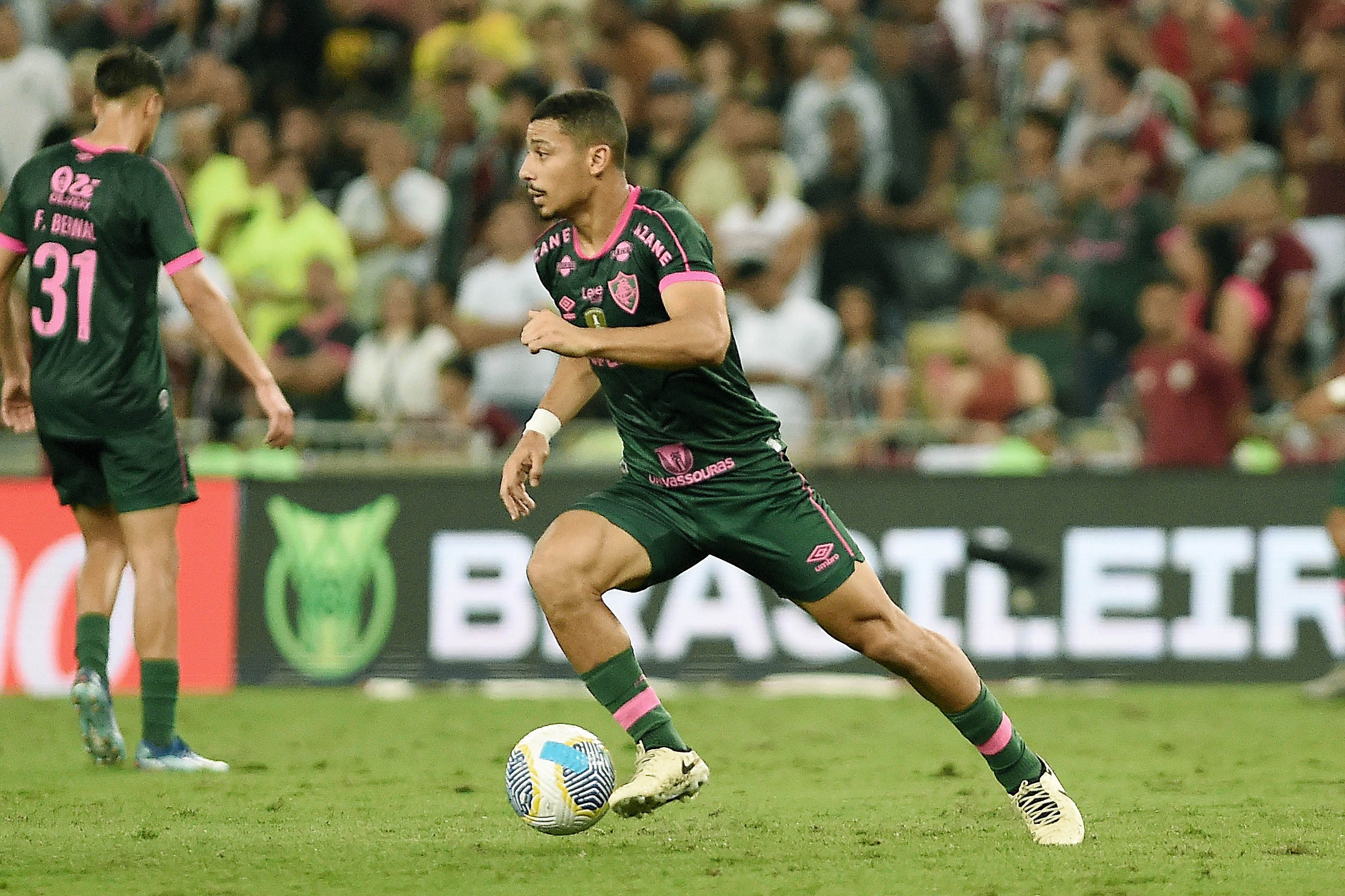 Com André, Fluminense chega a R$ 227 milhões em vendas e quase dobra ...
