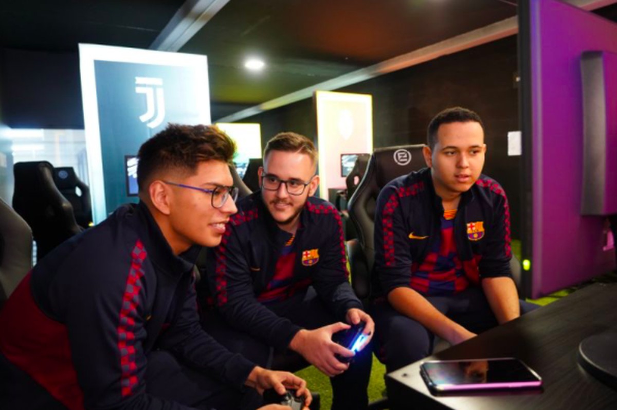 PES 2020: com 10 clubes profissionais, Konami anuncia a eFootball.Pro ...