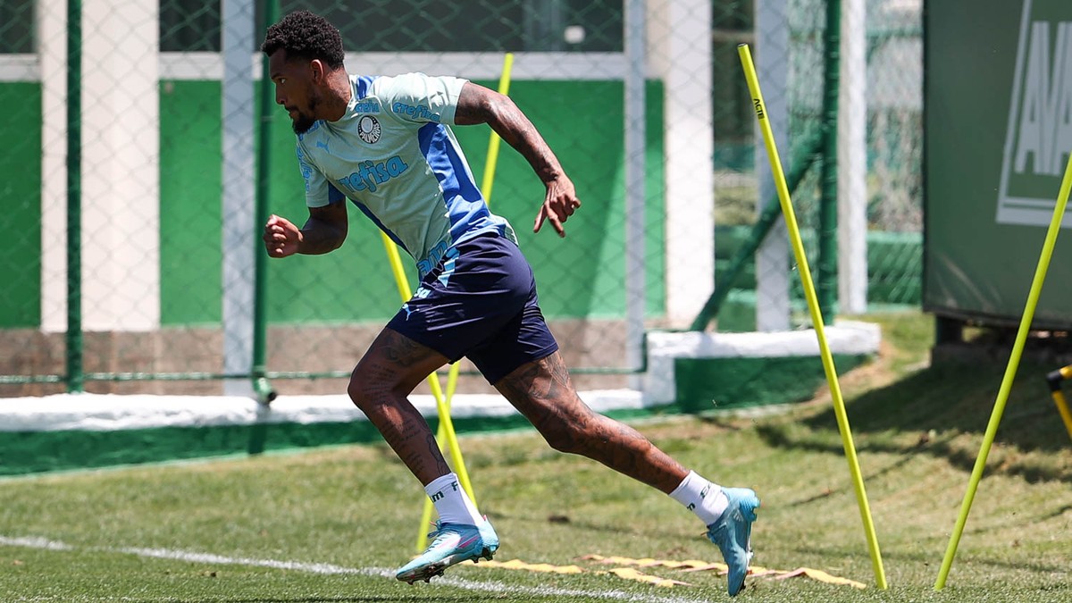 Jailson treina em campo e fica mais perto de retorno ao Palmeiras ...