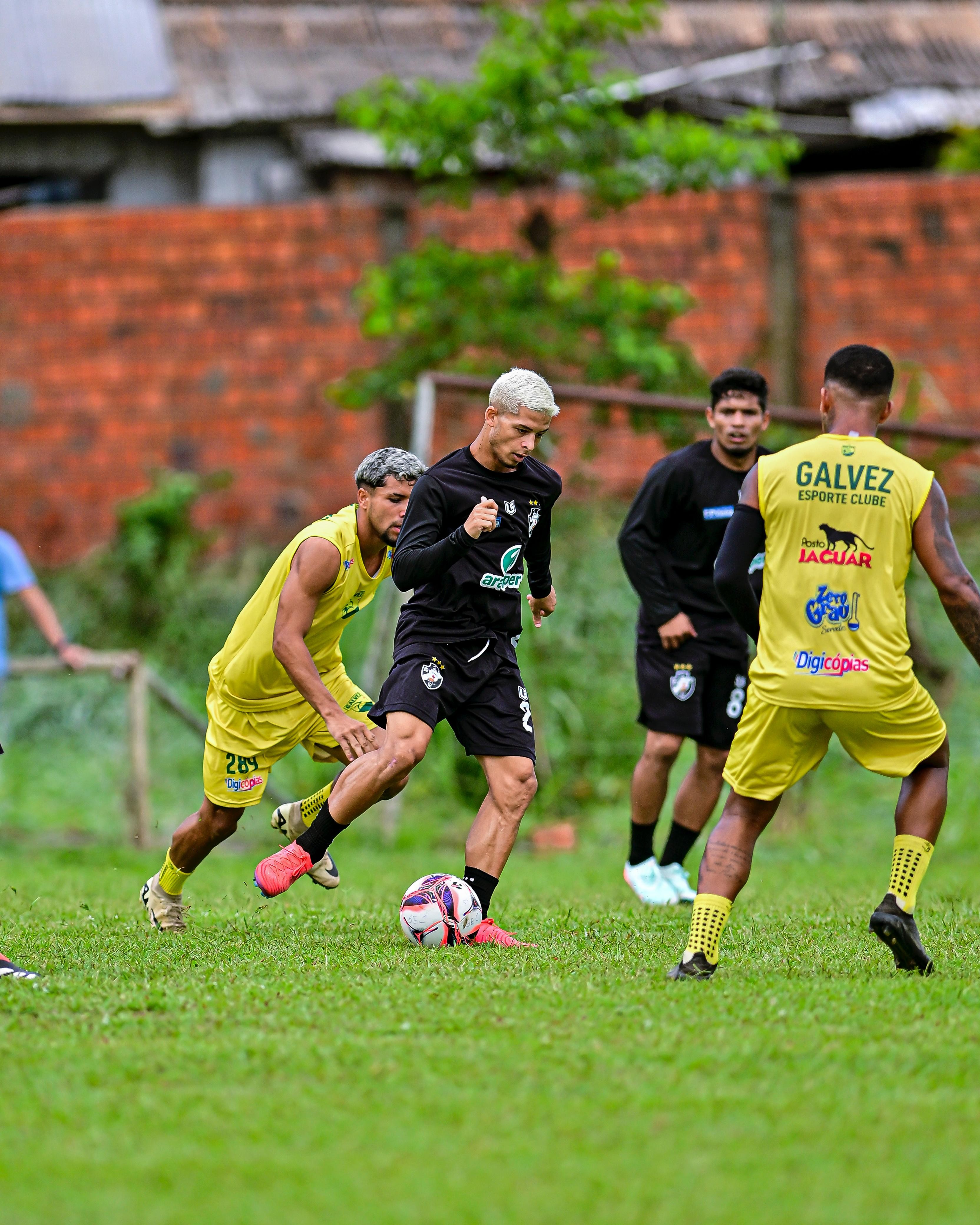 Vasco-AC e Galvez empatam em amistoso de pré-temporada no CT Carlos ...