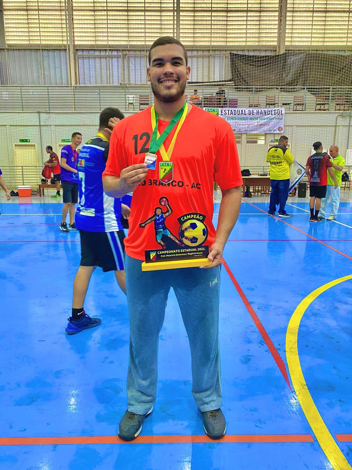 Goleiro campeão acreano de handebol defendeu Vasco-AC no estadual de ...