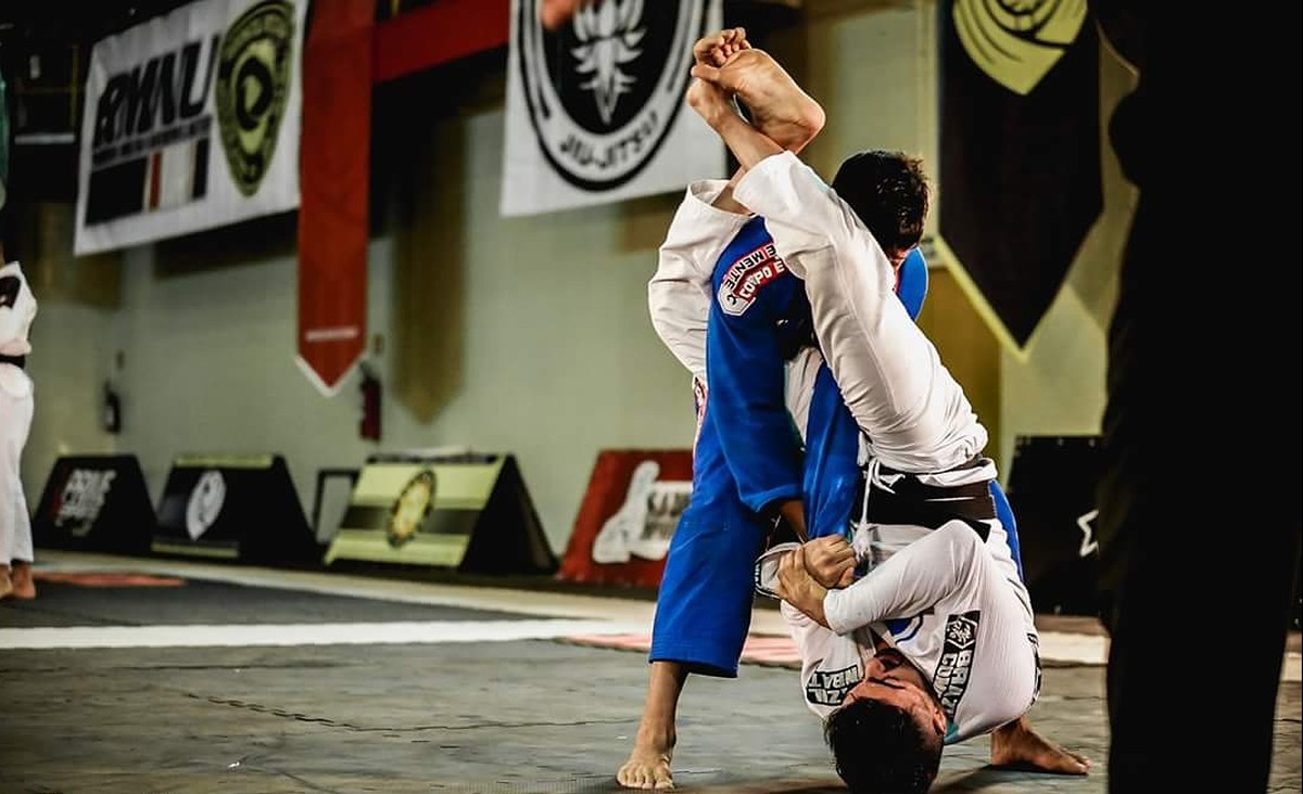 Magaiver leva ouro em Mundial de Jiu-Jítsu em SP e treina para lutar em ...