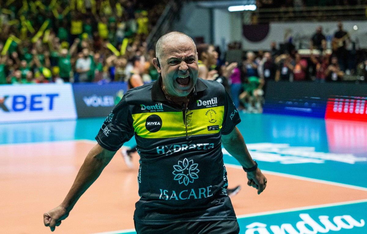 Pernambucano, Paulo Coco comemora chance de disputar final da Superliga ...