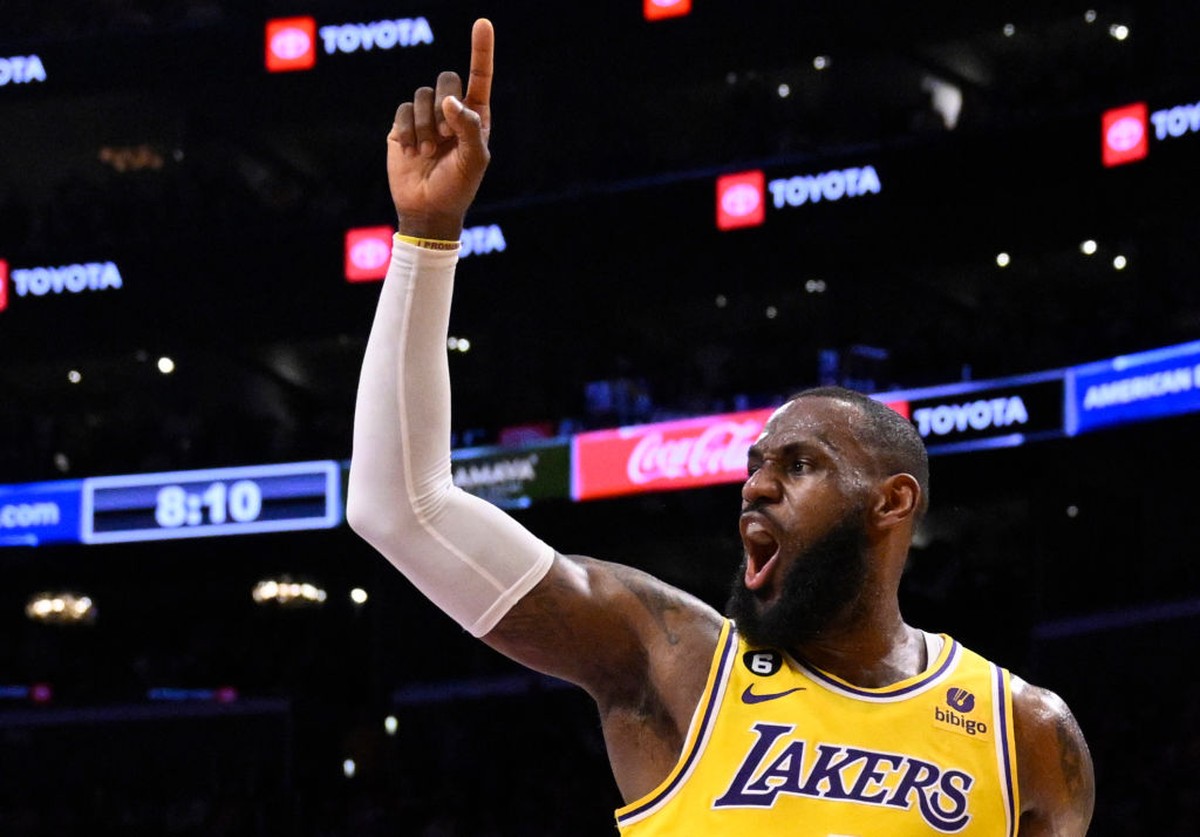 Nuggets vencem os Lakers por 132 a 126 e abrem 1 a 0 na série da final ...