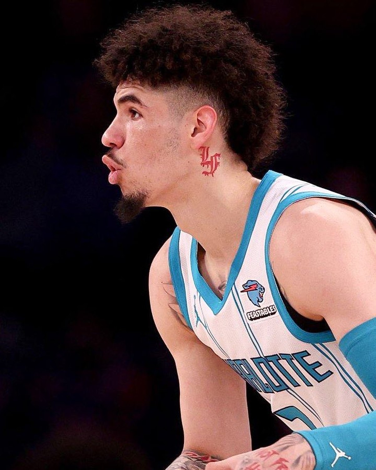 NBA autoriza LaMelo Ball a voltar a expor polêmica tatuagem | nba | ge