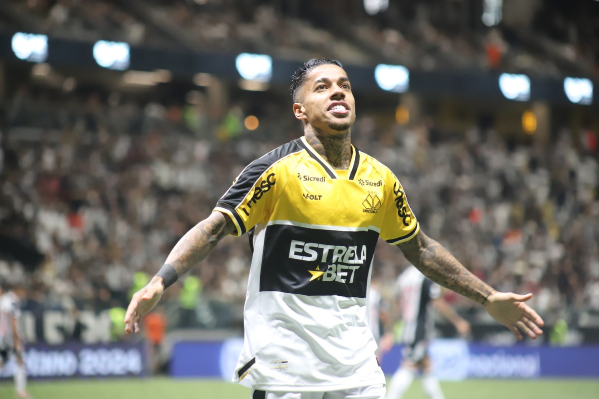 Tencati explica ausência de Matheusinho no time: "Apresentou um ...