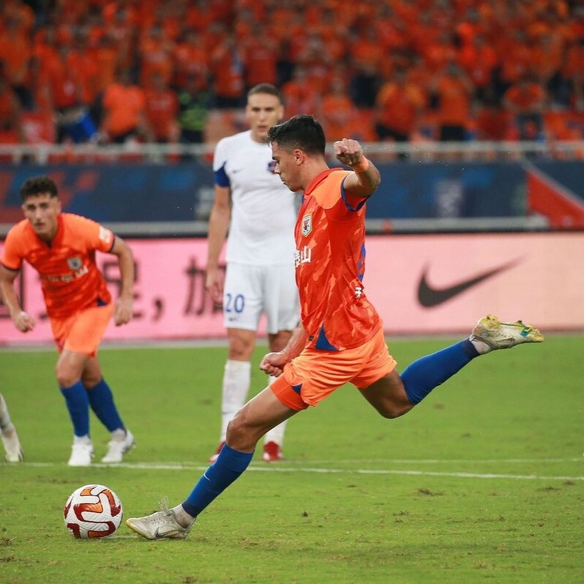 Após férias no Brasil, acreano Matheus Pato se reapresenta ao Shangdong ...