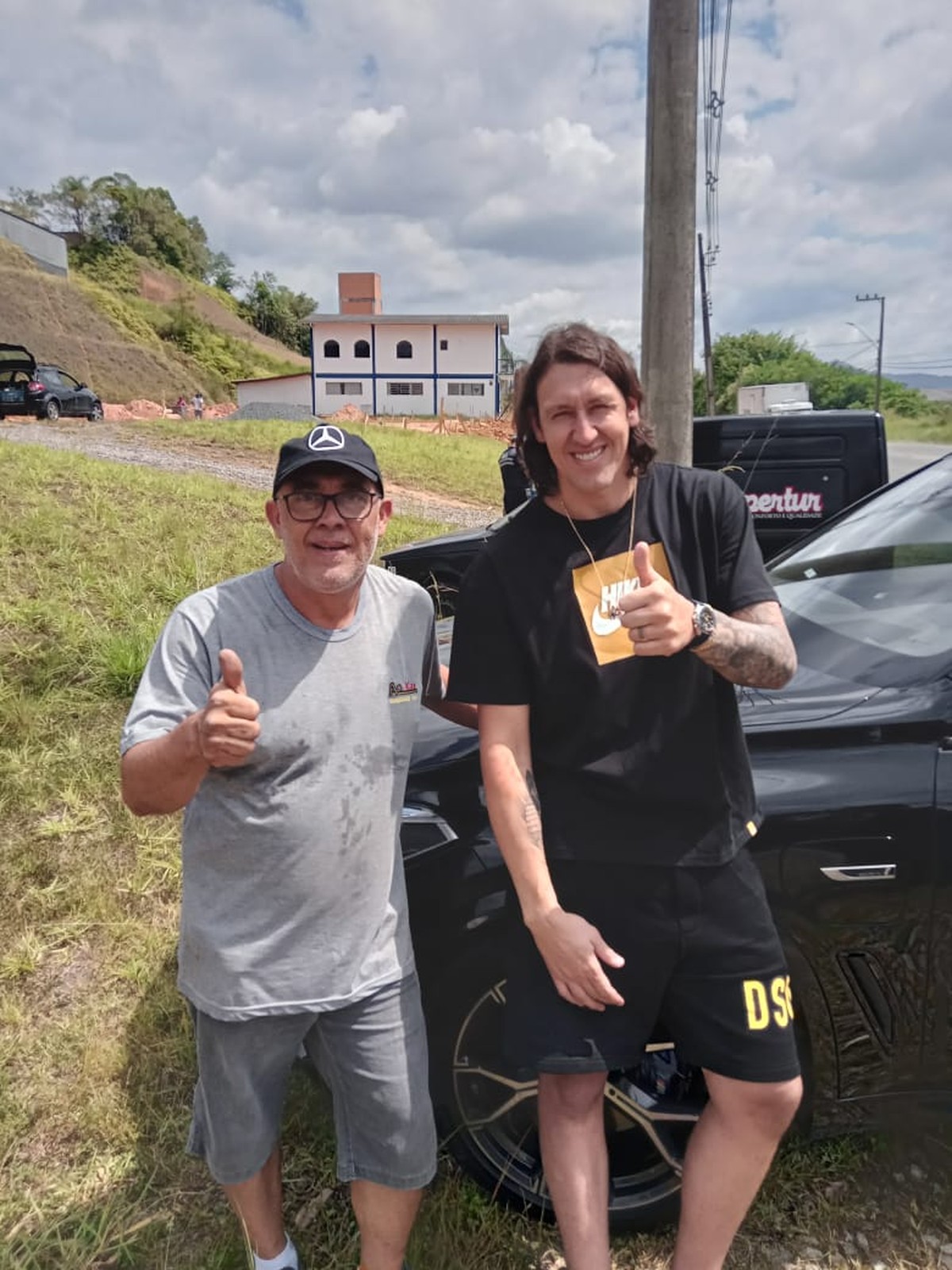 Cássio, do Corinthians, é parado em blitz em SC, tira foto com fãs e ...