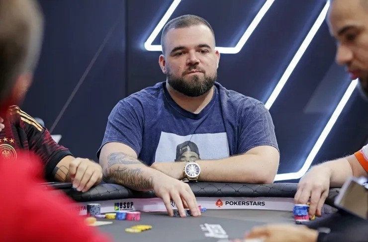 Pedro Padilha mostra por que é o melhor brasileiro no poker online | Ge