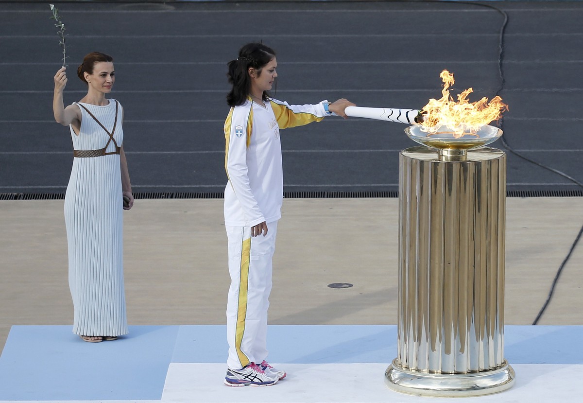 Por conta do novo coronavírus, acendimento da chama olímpica será ...