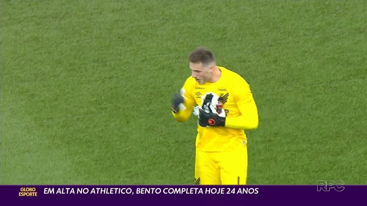 Goleiro do Athletico, Bento entra na mira do Benfica, diz jornal ...