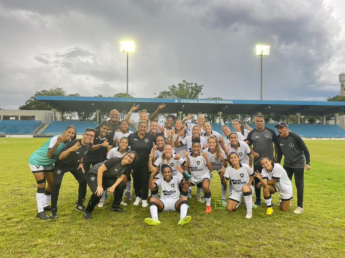 Botafogo vence o São José na estreia do Brasileiro Feminino A2 ...
