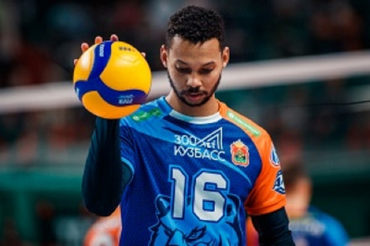 Alan Souza rescinde contrato com clube russo após lesão | vôlei | ge