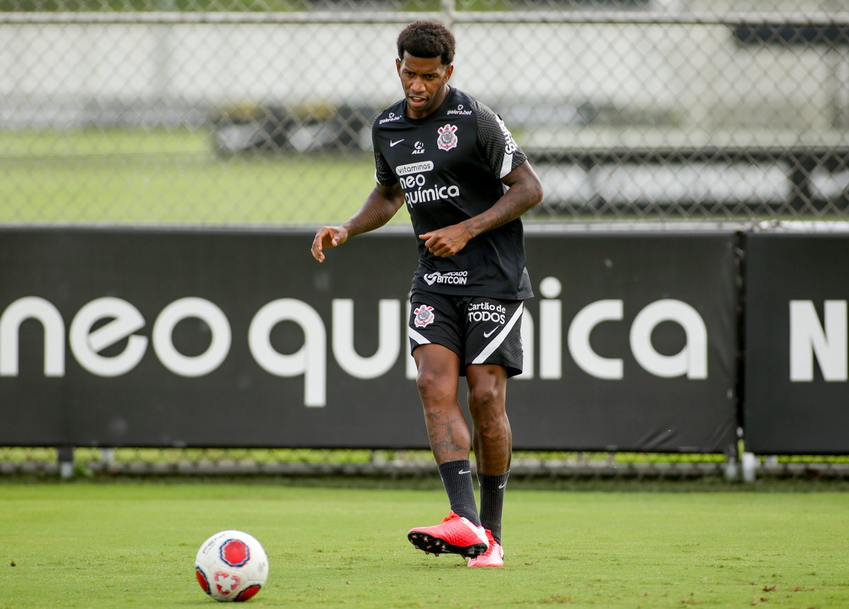 Único 100% do Corinthians em 2022, Gil destaca força do elenco e vê ...