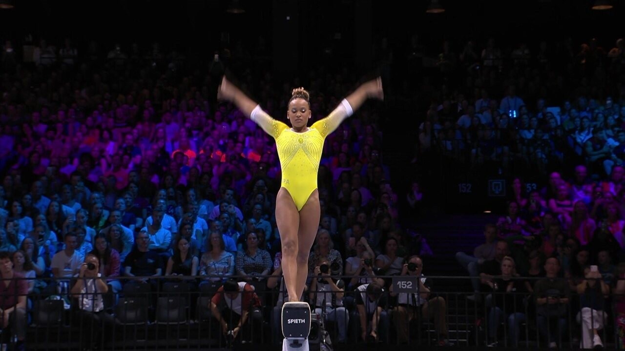 Rebeca Andrade diz que sonhava dividir pódio com Flávia Saraiva: "Ela ...