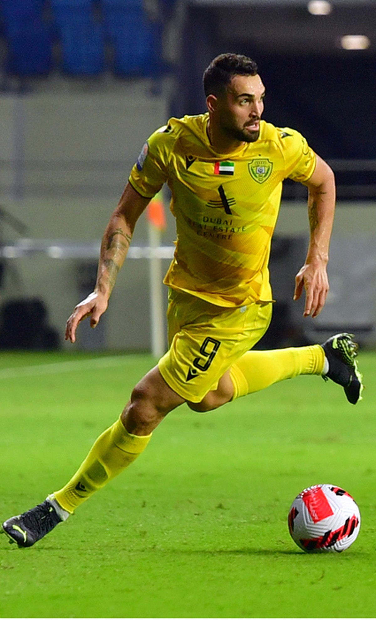 Perto do Cruzeiro, Gilberto fica fora de amistoso do Al Wasl e tenta ...