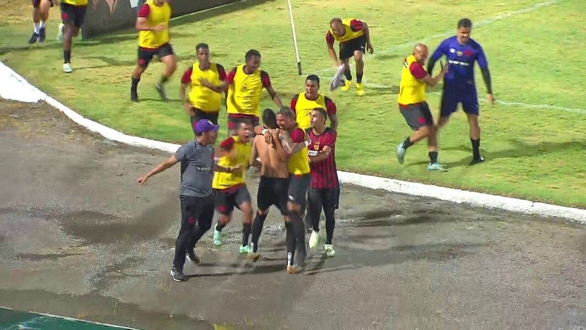 Derrota do Santa Cruz para o Íbis rende memes e zoações nas redes ...