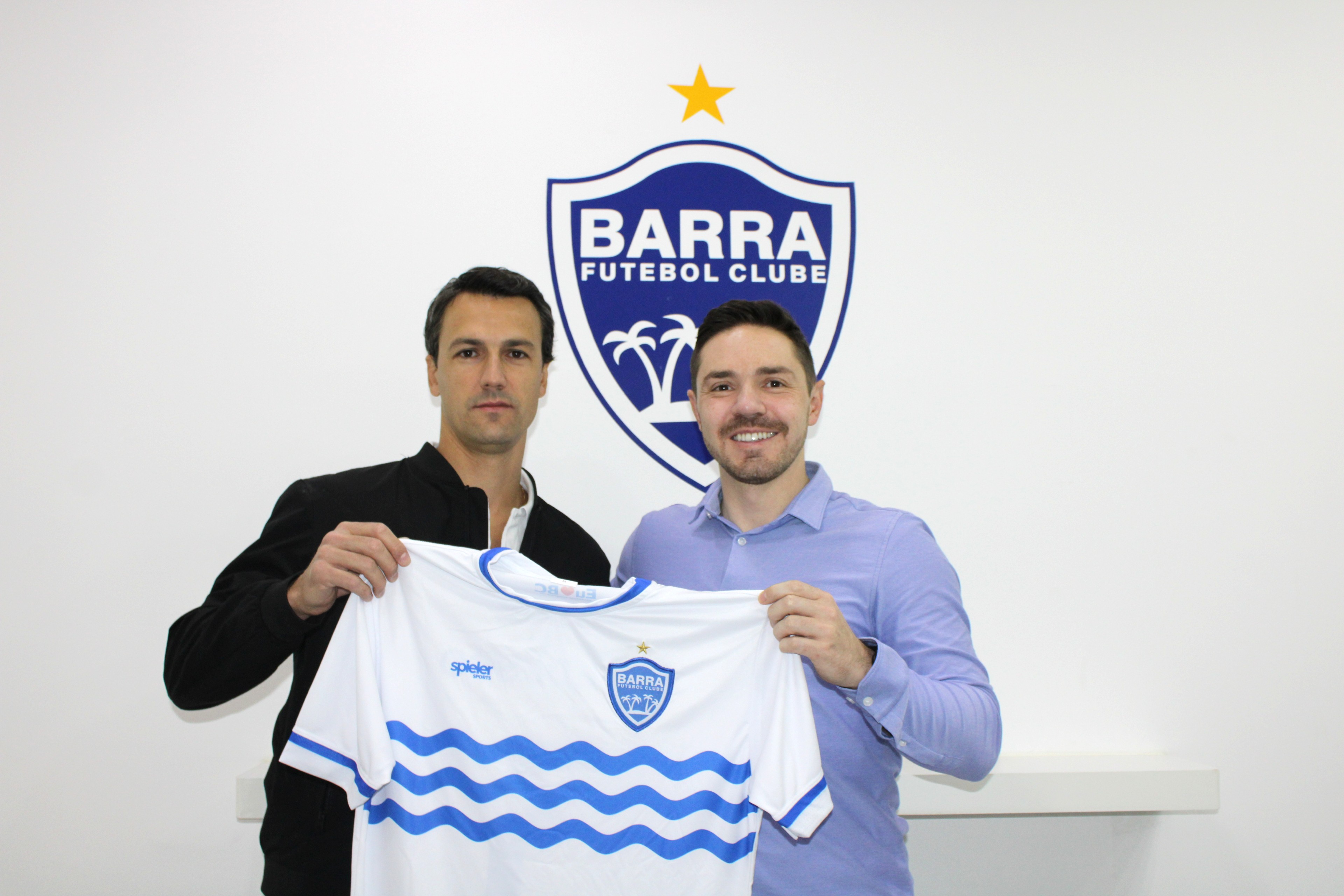 Lembra dele? Rodrigo Possebon, ex-United, é novo diretor de futebol de ...
