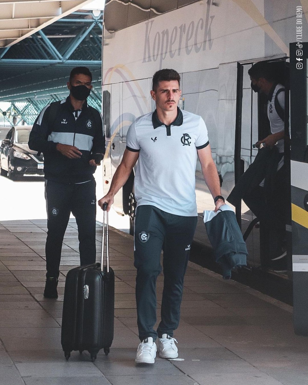 Remo chega em BH, e Bonamigo fala de postura contra o Cruzeiro: "Não ...