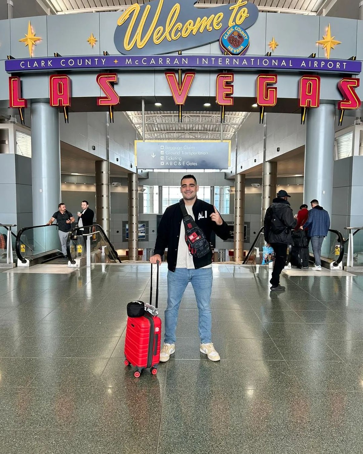 Caio Machado estreia no UFC diante do inglês Mick Parkin, em Las Vegas ...