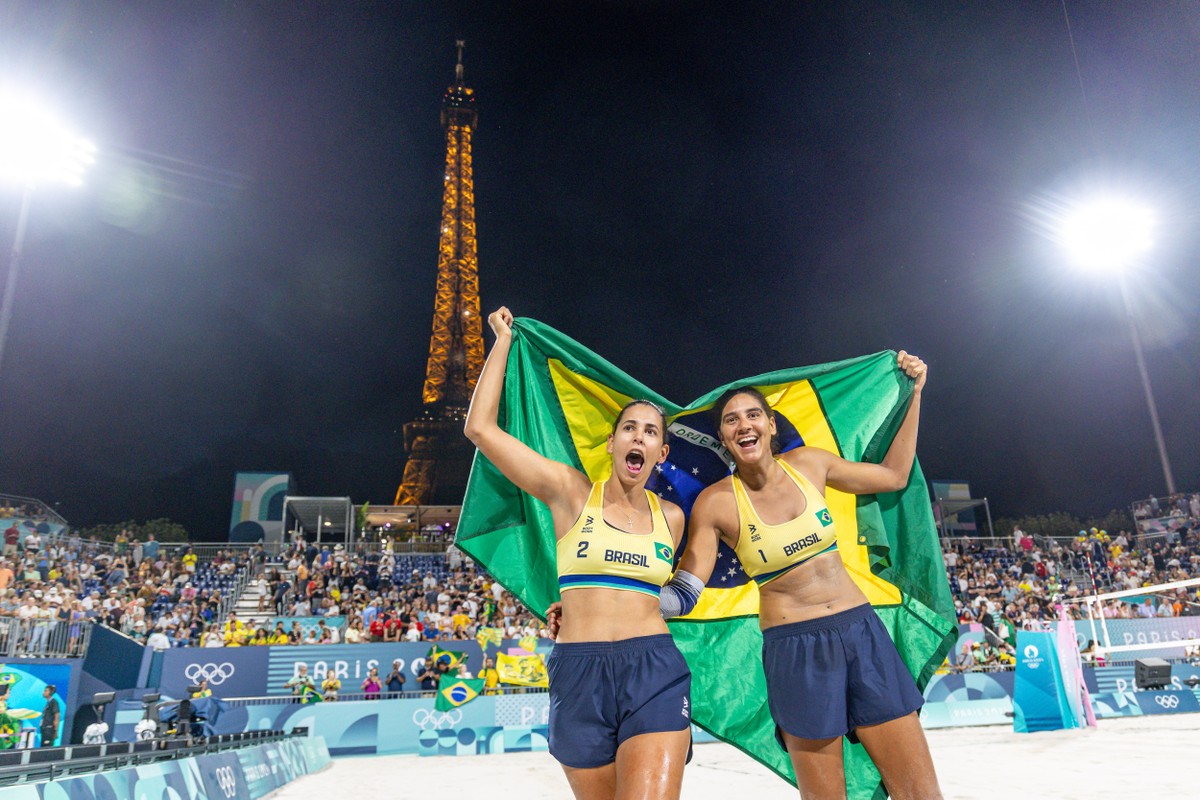Duda e Ana Patrícia serão as porta-bandeiras do Brasil na cerimônia de ...