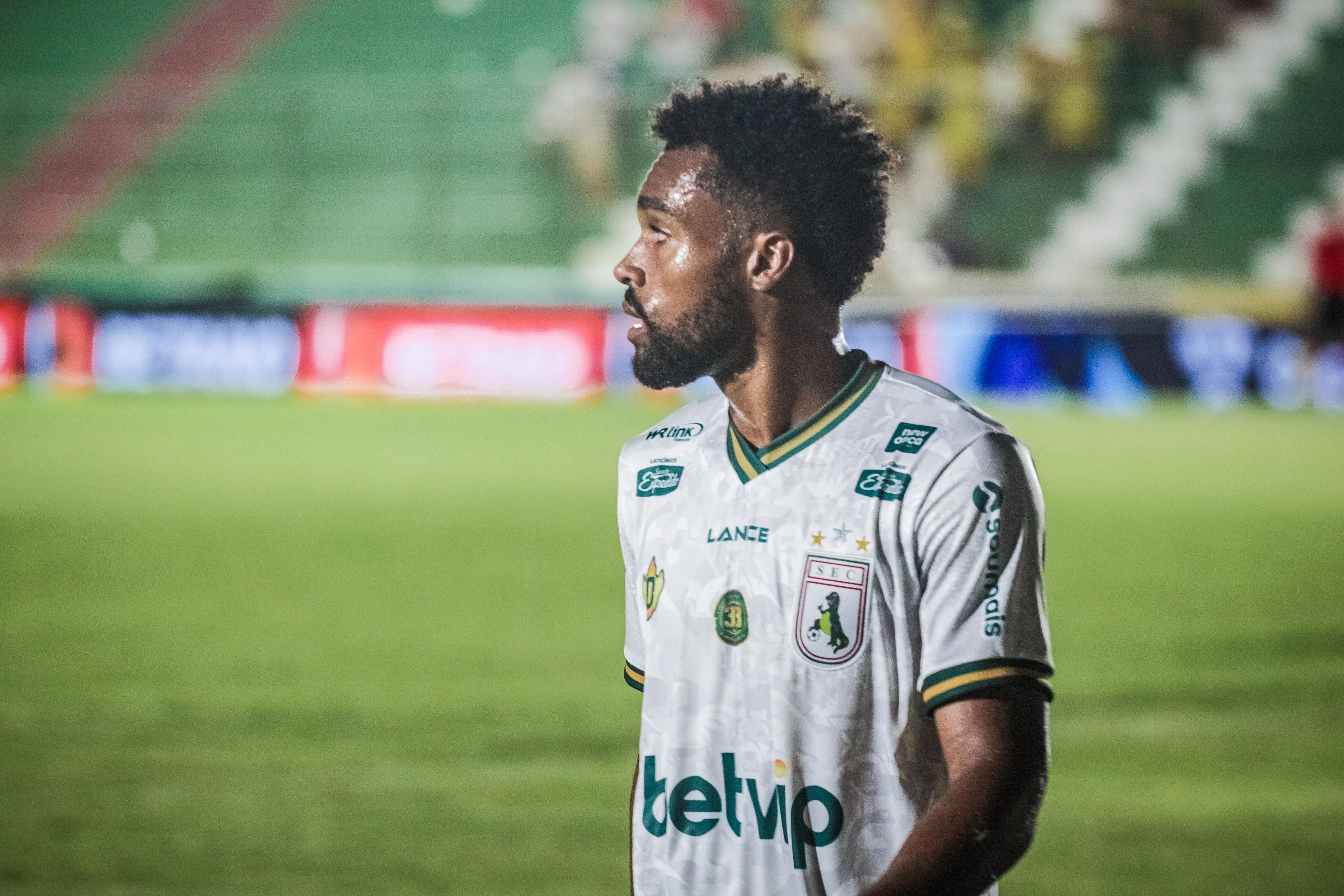 Sousa busca reforços para a Série D e blinda elenco contra investidas ...