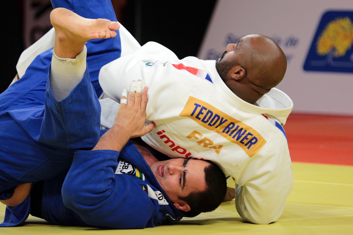 Teddy Riner vence brasileiro em apenas 20s, fica com o ouro em Brasília ...